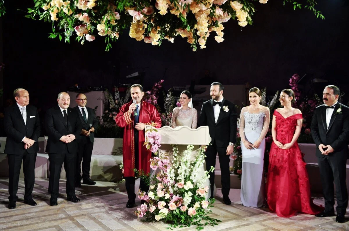 EspressoLab tartışması: Kocadağ ailesi ve eski İBB Başkanı Kadir Topbaş ...